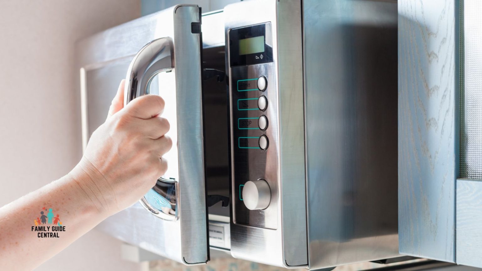 Is It Safe to Open a Microwave While It’s Running? (Here’s the Truth ...